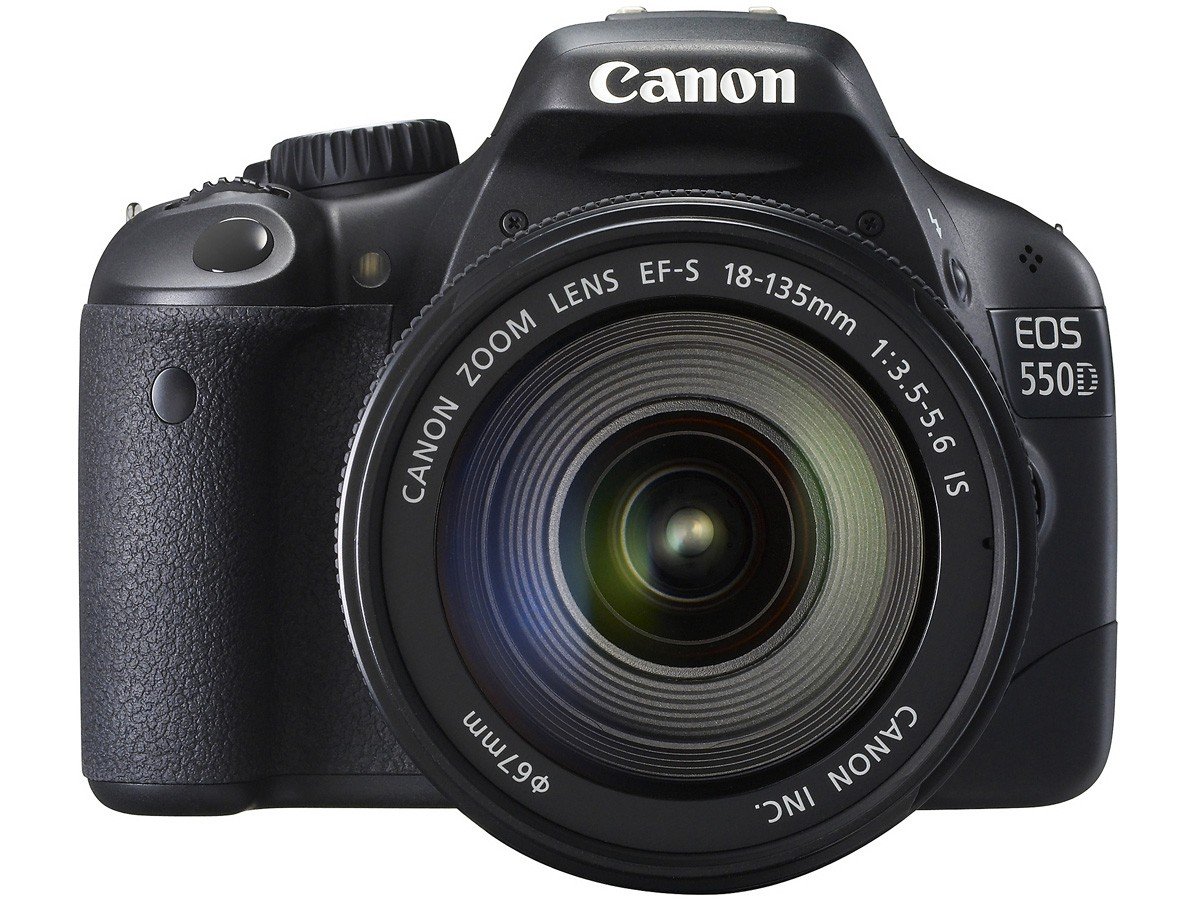 Купити Цифрові фотоапарати Canon EOS 550D 18-135 IS Kit - ціна в Києві ...