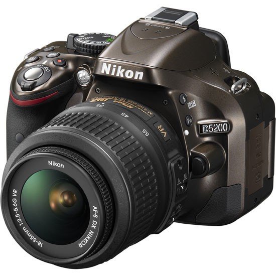 Купить Цифровые фотоаппараты Nikon D5200 18-55 VR Kit Bronze - цена в ...